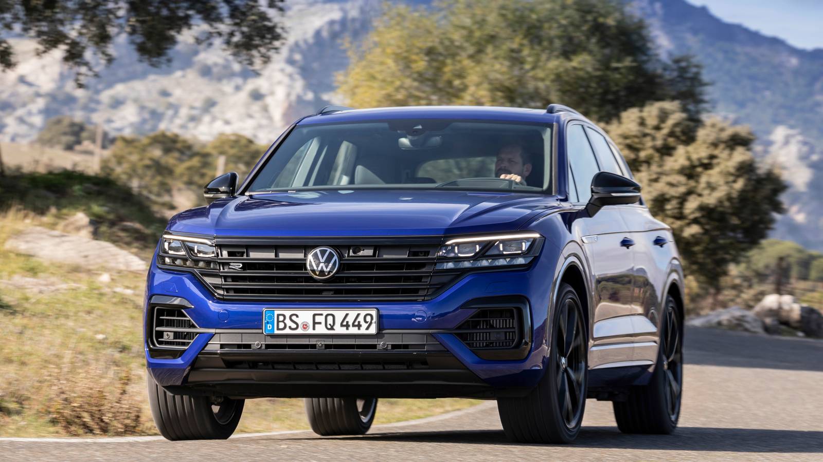 2020 Volkswagen Touareg R