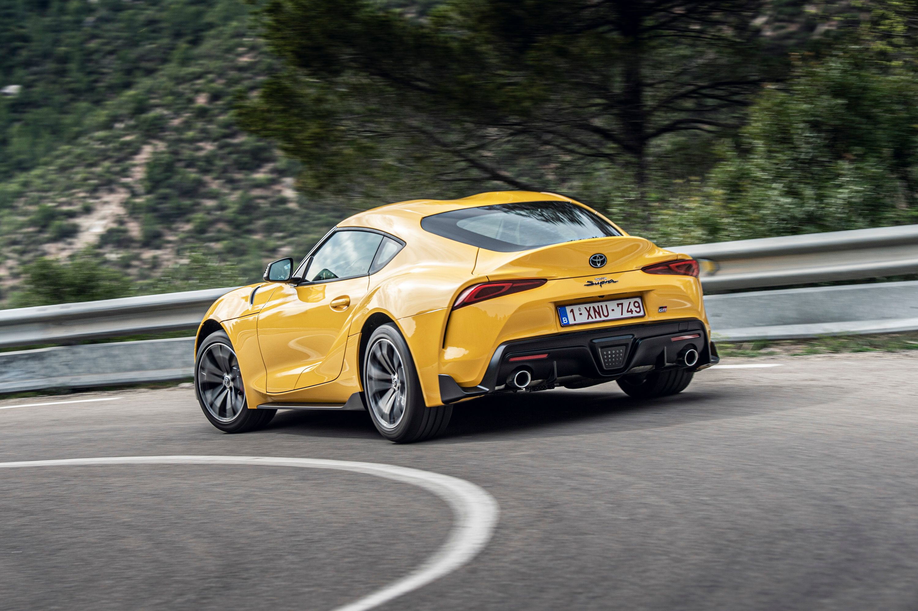 2021 Toyota Supra 2.0