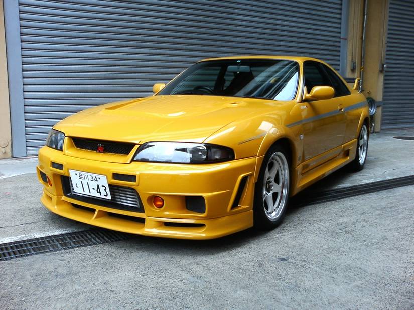 This One-Off Nissan Skyline GT-R R33 Wagon Is Uniquely Attractive and ...