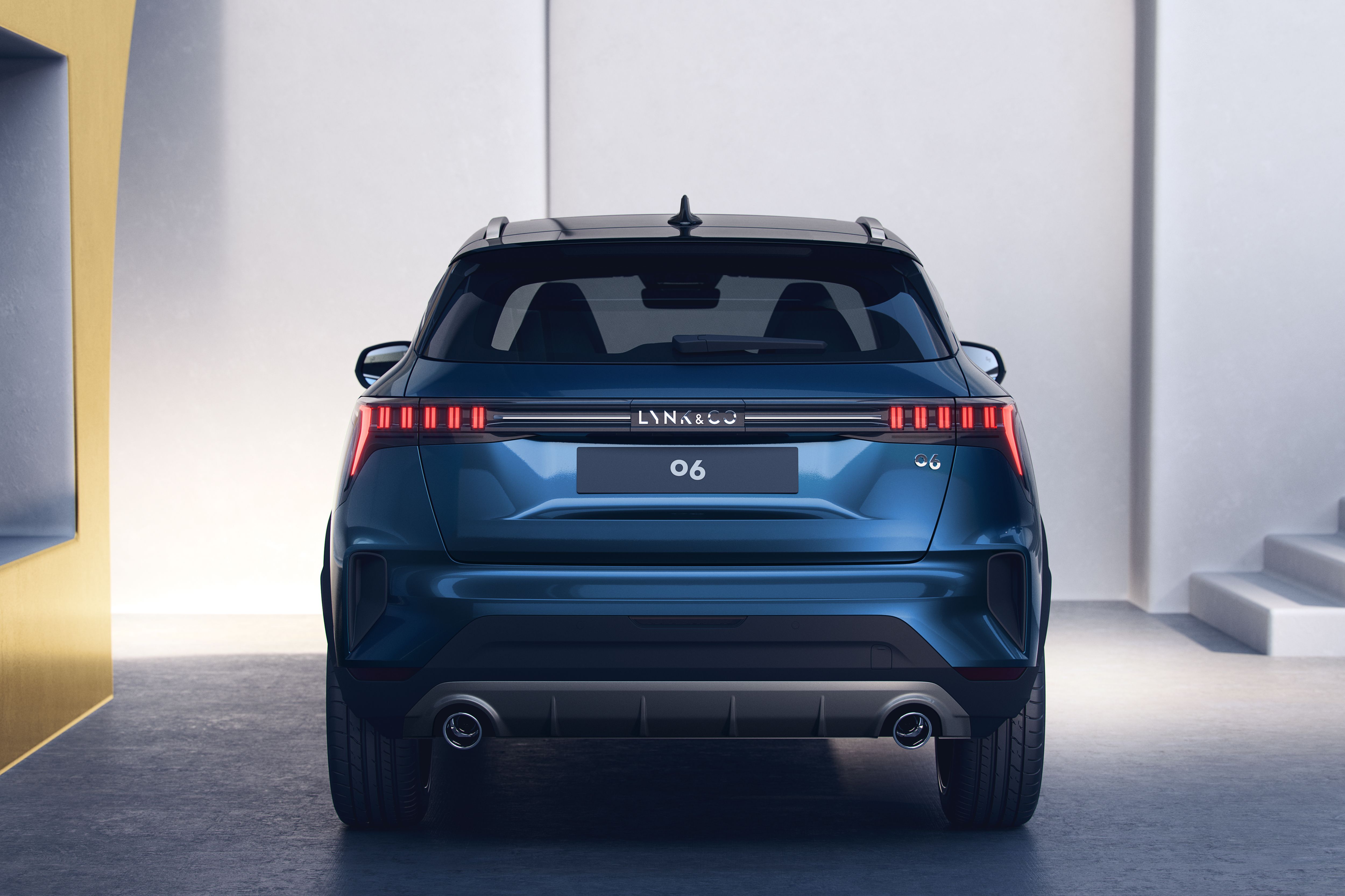 2021 Lynk & Co 06