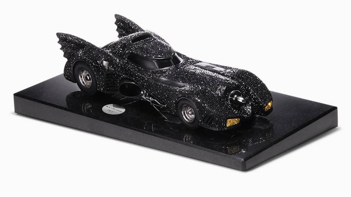 This Limited Edition Batmobile Model Is the Most Outrageously Awesome ...