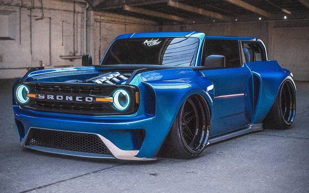 This Slammed Ford Bronco-GT Supercar Mashup is Oddly Satisfying