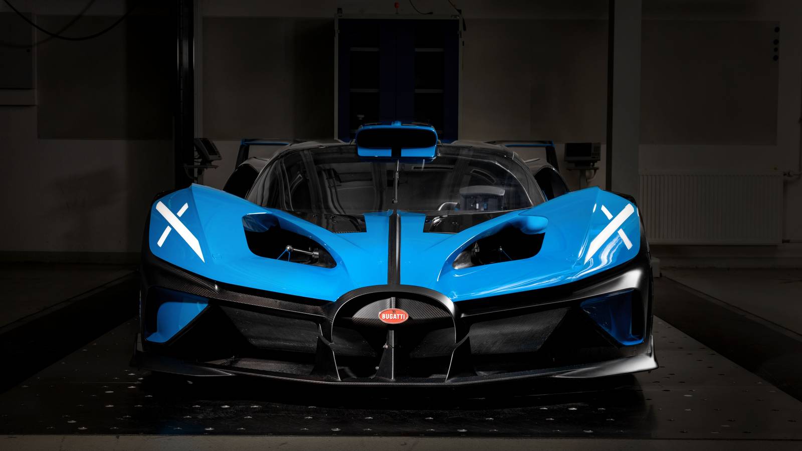 This In-Depth Analysis of the Bugatti Bolide's Aerodynamics Will ...