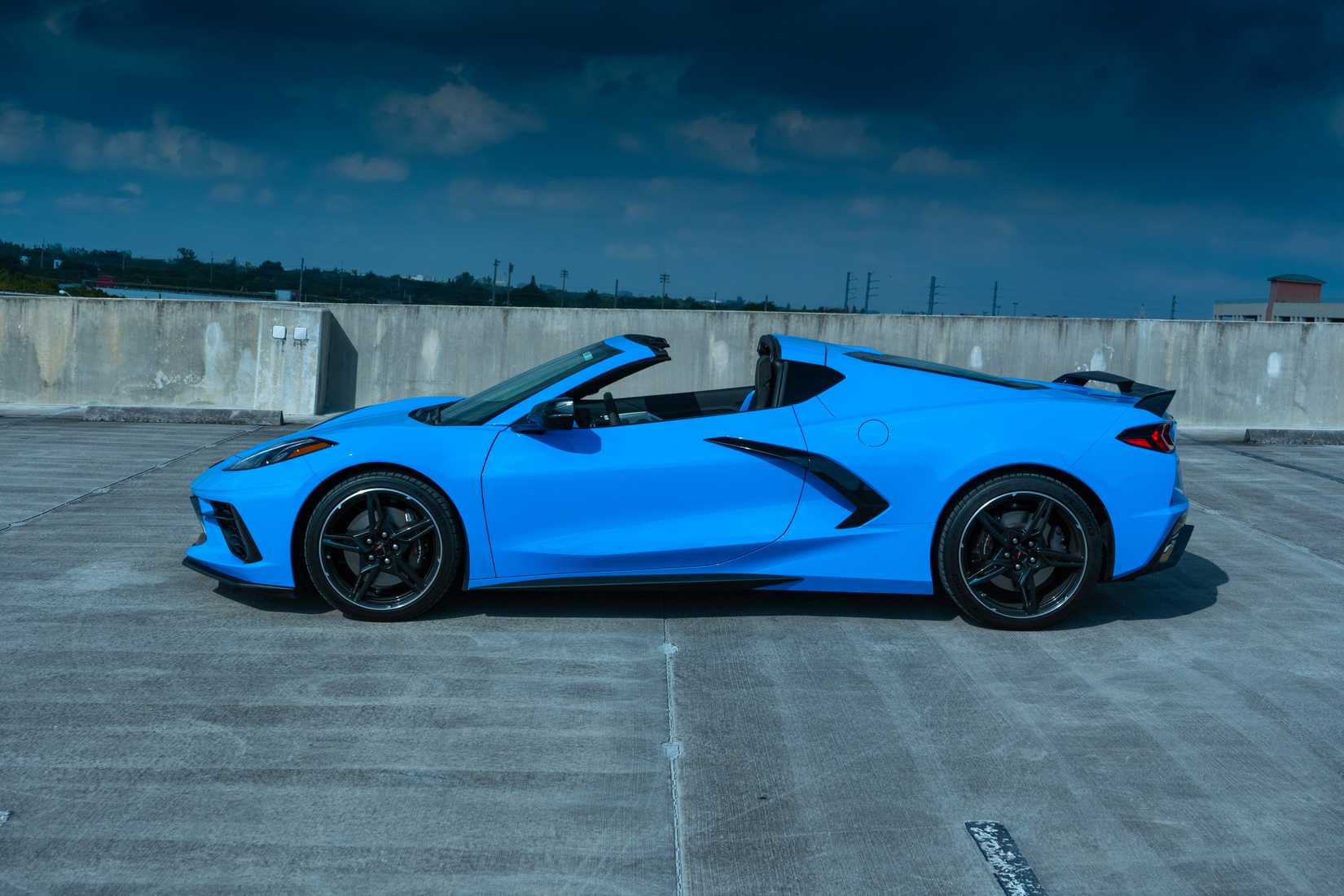 Unsold C8 Corvettes Sitting in Dealerships In Big Numbers