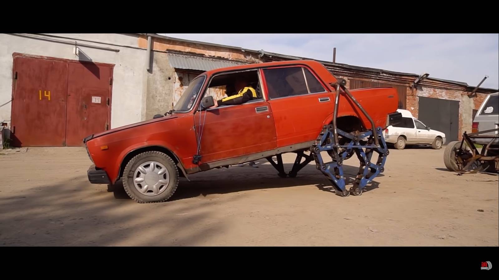 This Beat-Up Lada Has Rear Legs, 'Walks' Around Like It's Nothing