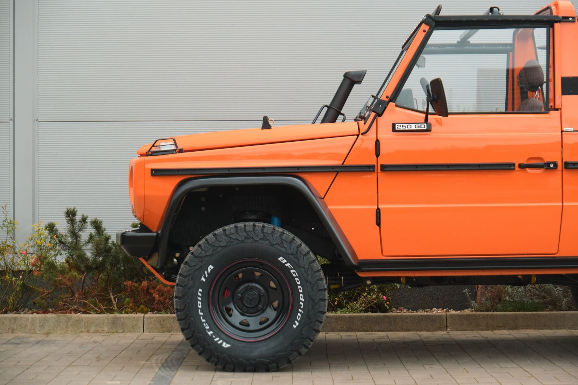 1990 Mercedes 250GD Wolf by Expedition Motor Company