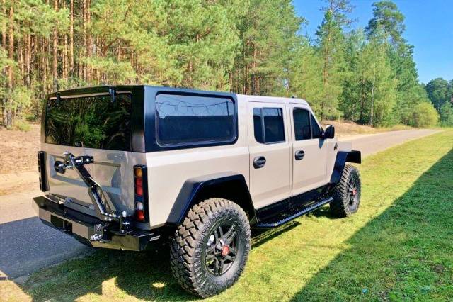The VPK Strela is a Rip-Off of the Iconic Hummer