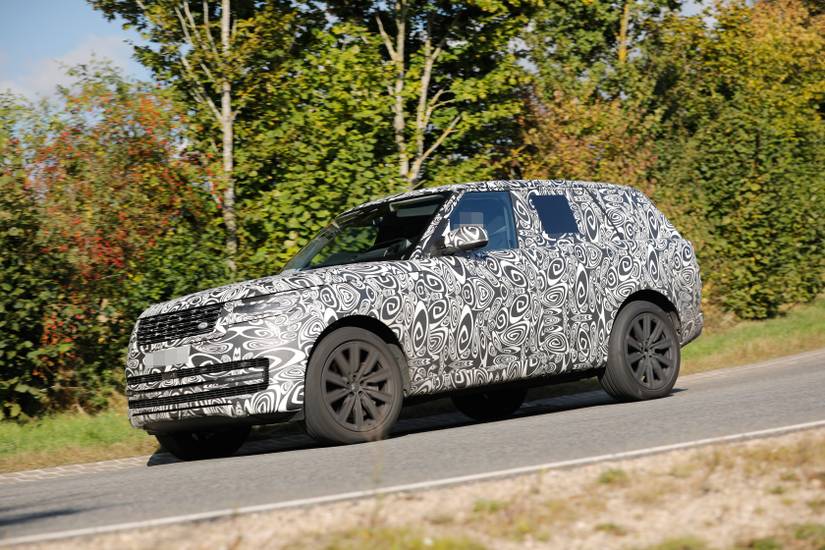 The Fifth-Gen 2022 Land Rover Range Rover Has Been Spied And Leaked A ...