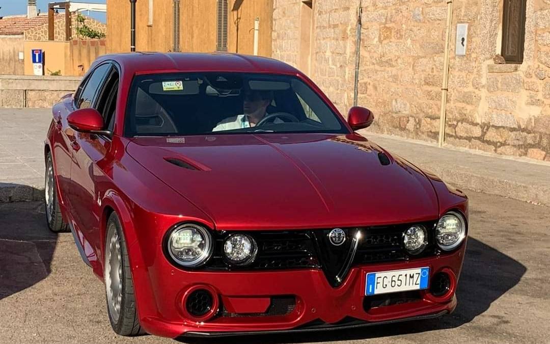 This Alfa Romeo Giulia Has Been Retro-Modded to Perfection