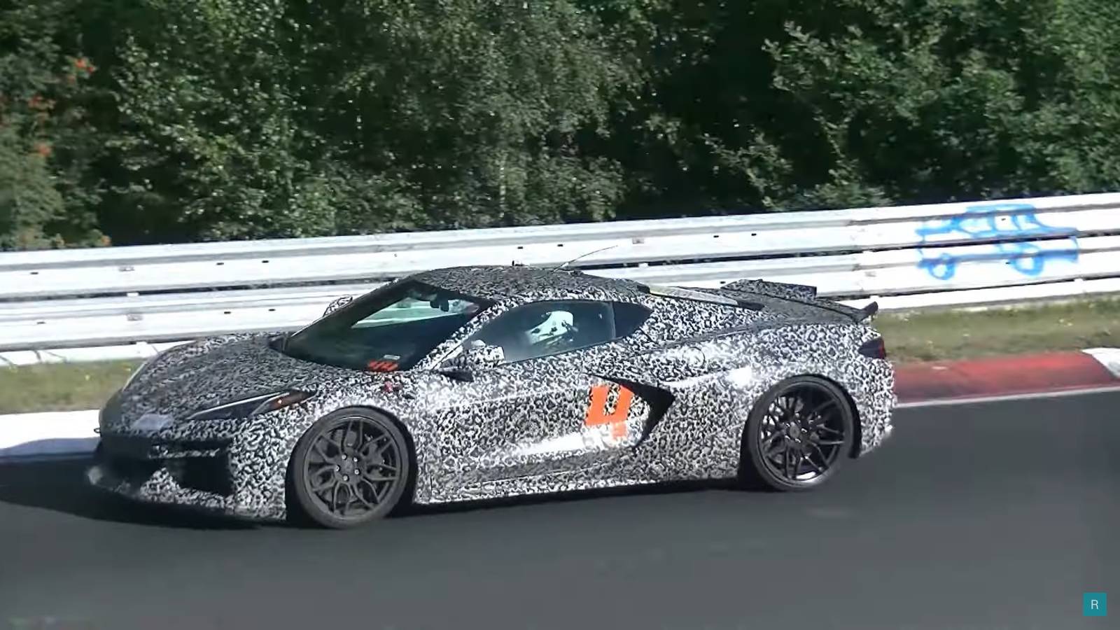 Here's Why The Upcoming Corvette E-Ray Is Actually Better Than The Z06