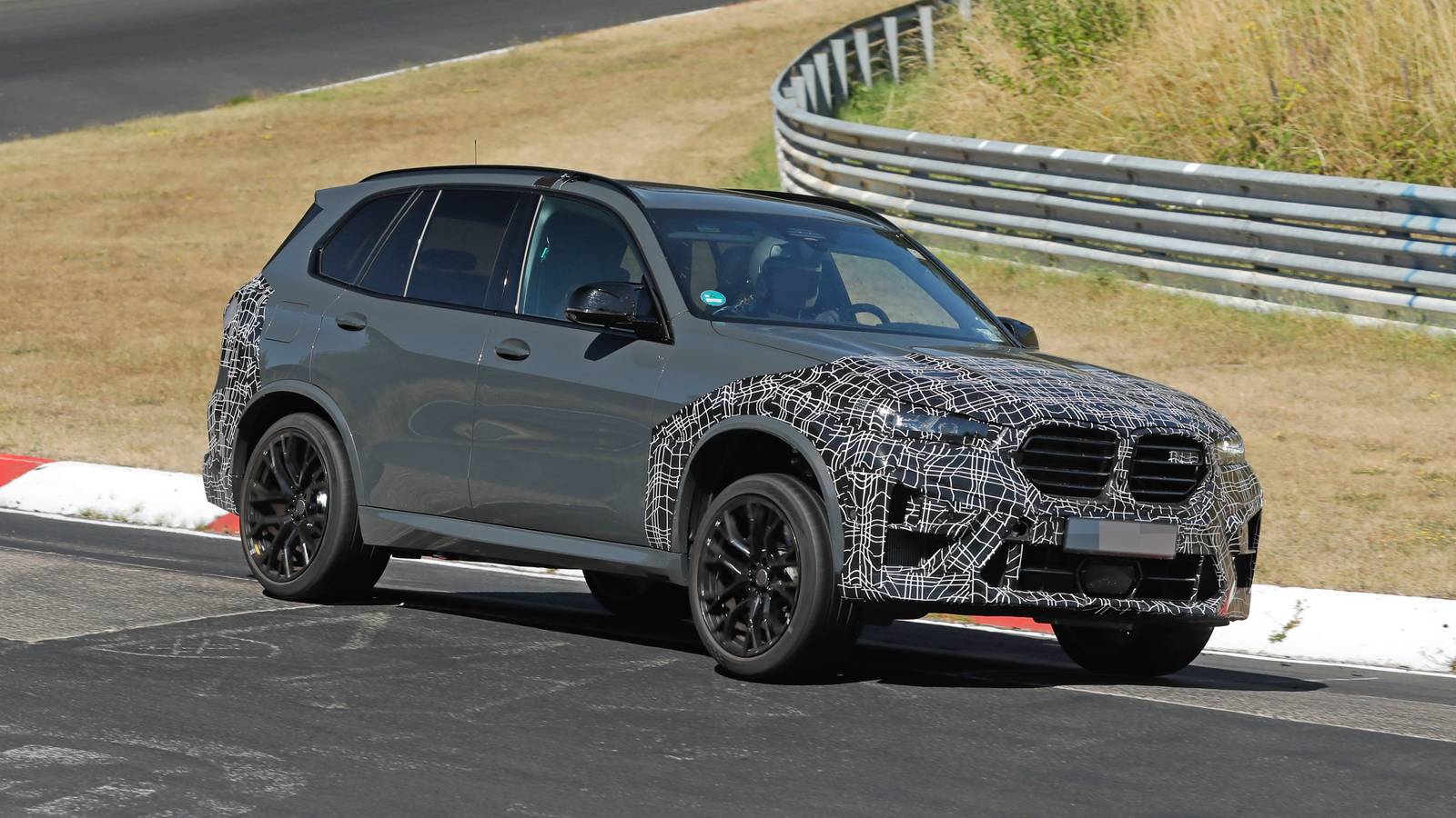 Spy Shots: An Early Look at the 2024 BMW X5 M