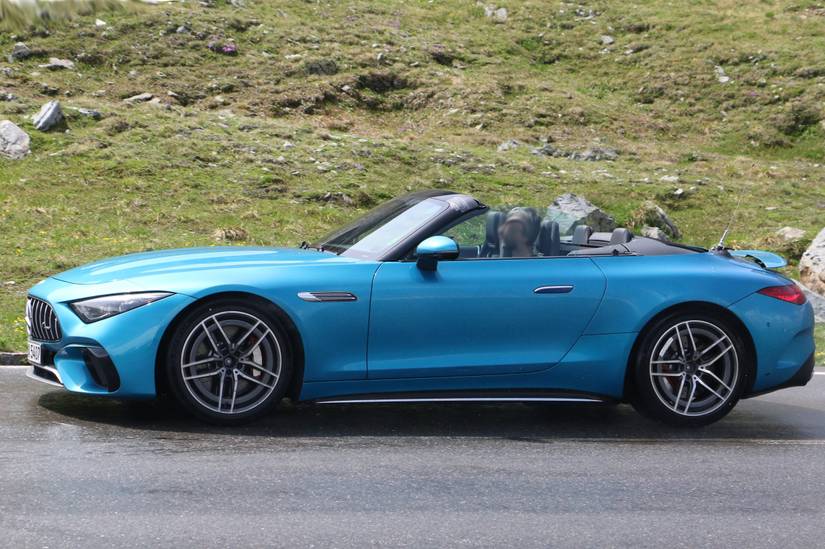 Spy Shots: An Early Look at the 2024 Mercedes-AMG SL53 PHEV