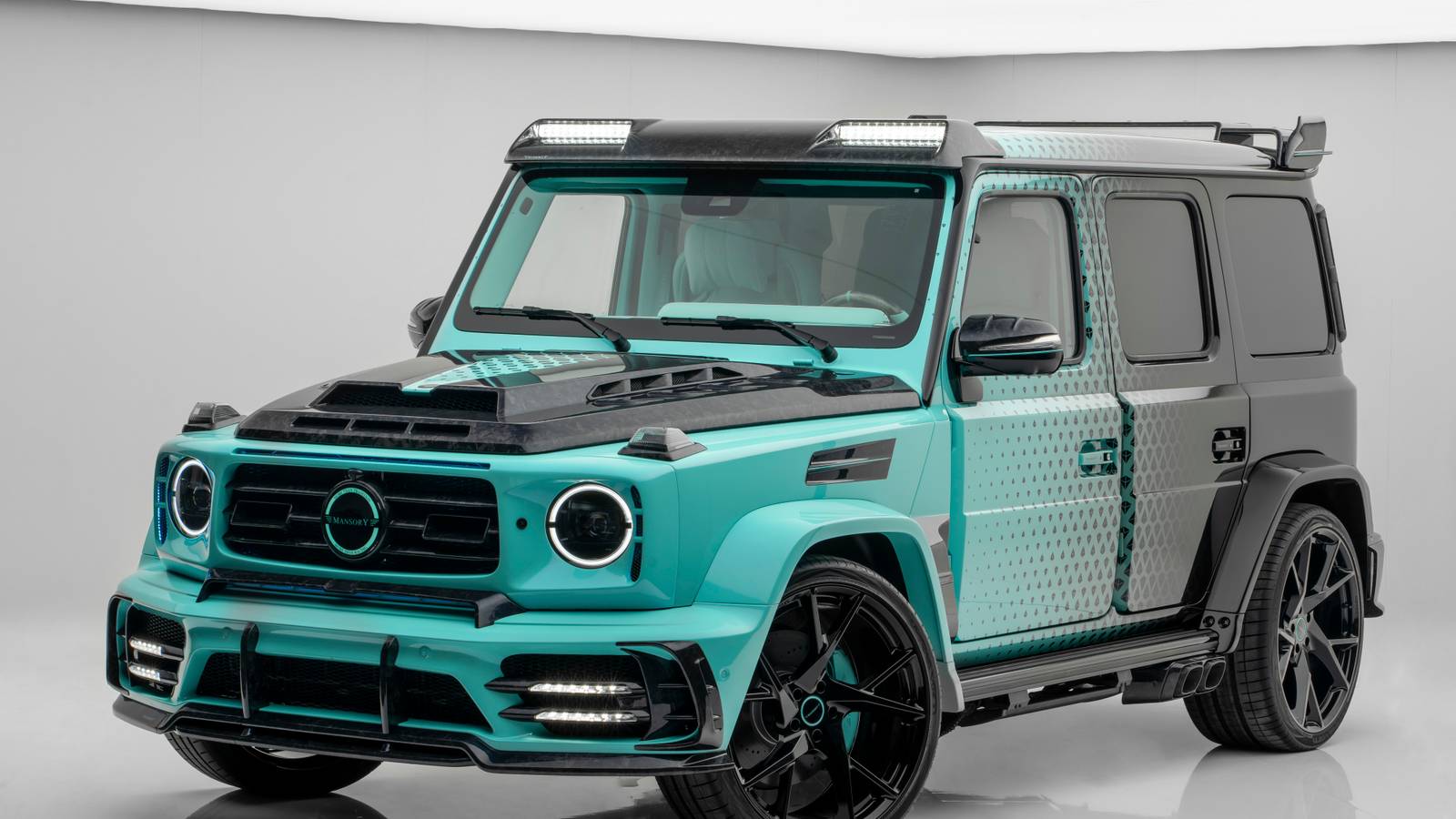 The Mansory Algorithmic Fade is the Most Flamboyant and Brutal AMG G63 Ever