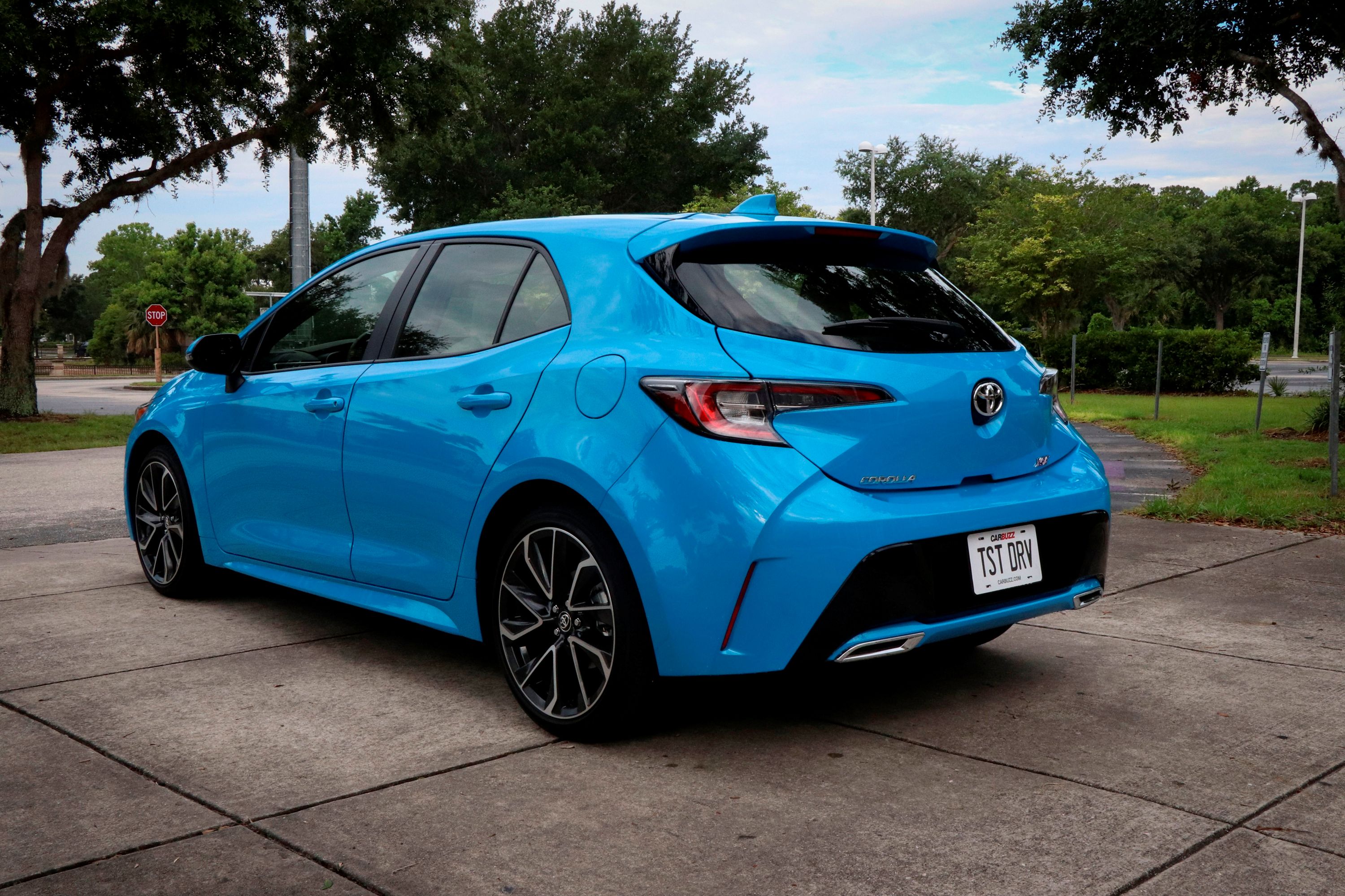 8 Non-Hybrid Cars That Actually Get 40+ MPG Highway