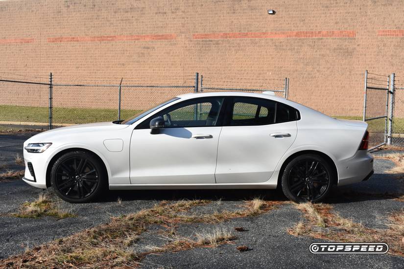2023 S60 Recharge T8 eAWD Plus Black Edition Review: The Go-To Hybrid ...