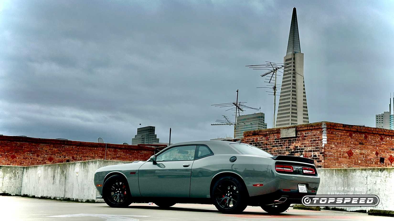 10 Muscle Cars That Surprisingly Return Impressive MPG