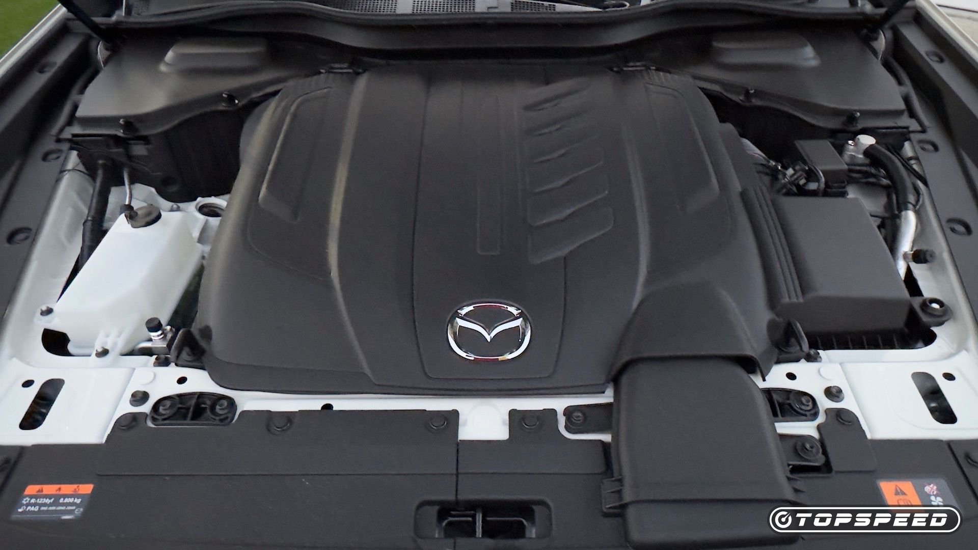 There Are Only Two Remaining Japanese SUVs With An Inline-Six Engine ...
