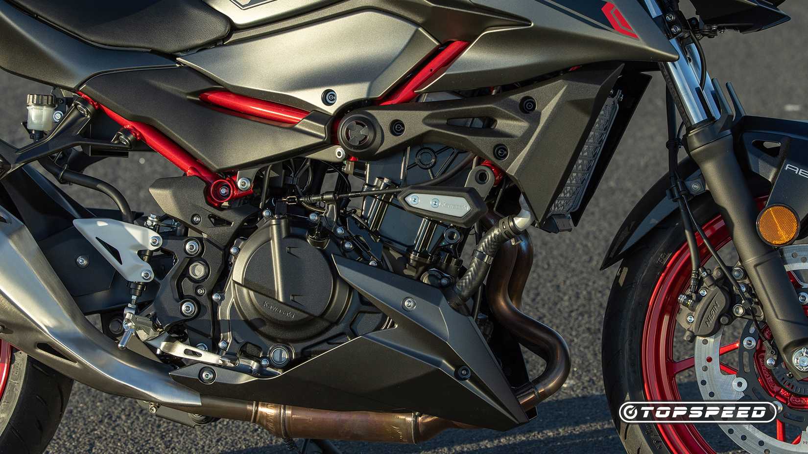 The Kawasaki Z500 Is A No-Nonsense Powerhouse That’s Made For The Urban ...