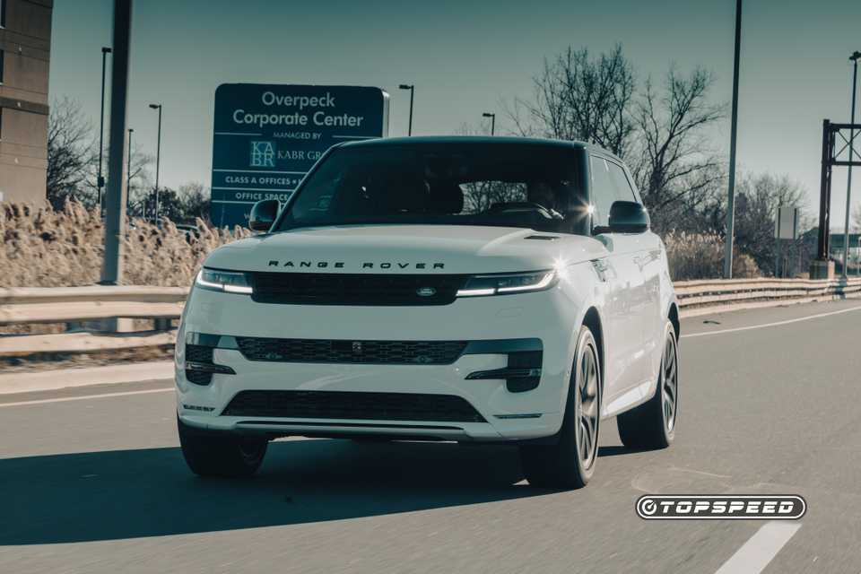 2024 Range Rover Sport Dynamic SE P400 Review: The "Lite" Version for ...