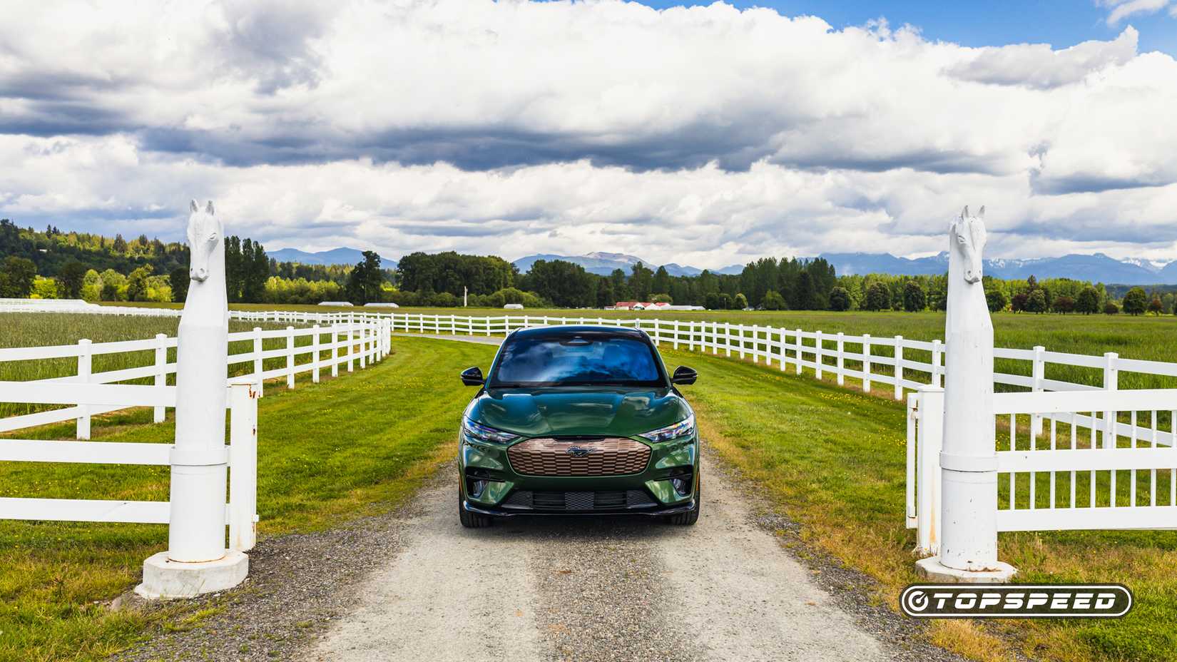 5 Electric SUVs That Are Gamechangers (And, 5 Fair Alternatives)