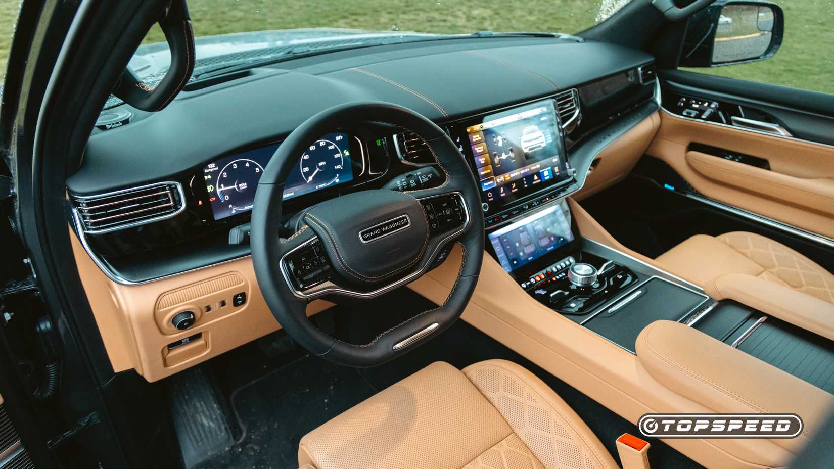 10 Luxury SUVs With The Best Interiors