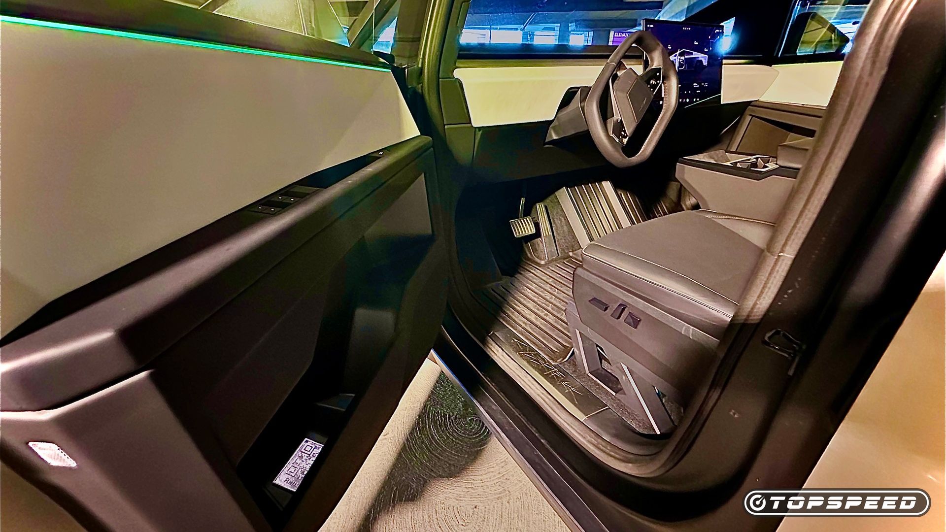 Tesla Cybertruck Tested:The Impossible Happened - I Loved It