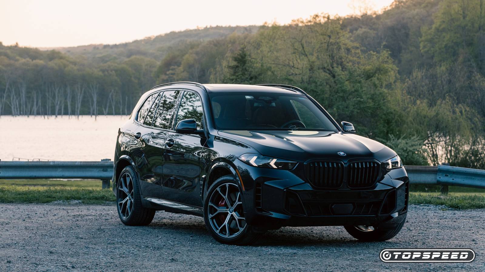 10 Ways The BMW X5 Makes For A Better Luxury SUV Than A Porsche Cayenne
