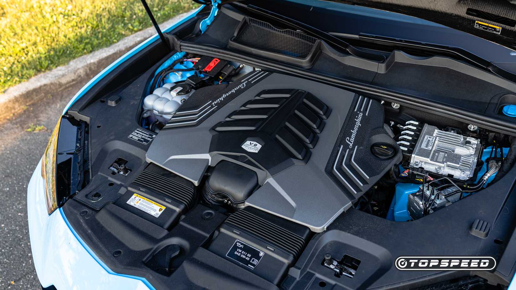 10 Forgotten V8 Engines That Deserve a Second Look