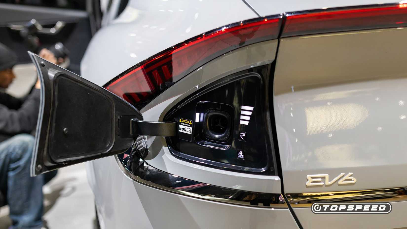 2025 Kia EV6 Debuts In LA With Important Changes That Are More Than ...