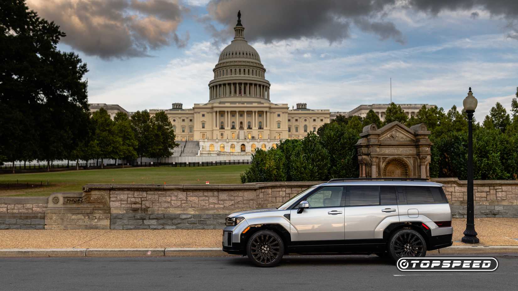 2024 Hyundai Santa Fe Calligraphy Review: Excelling In All The Places ...