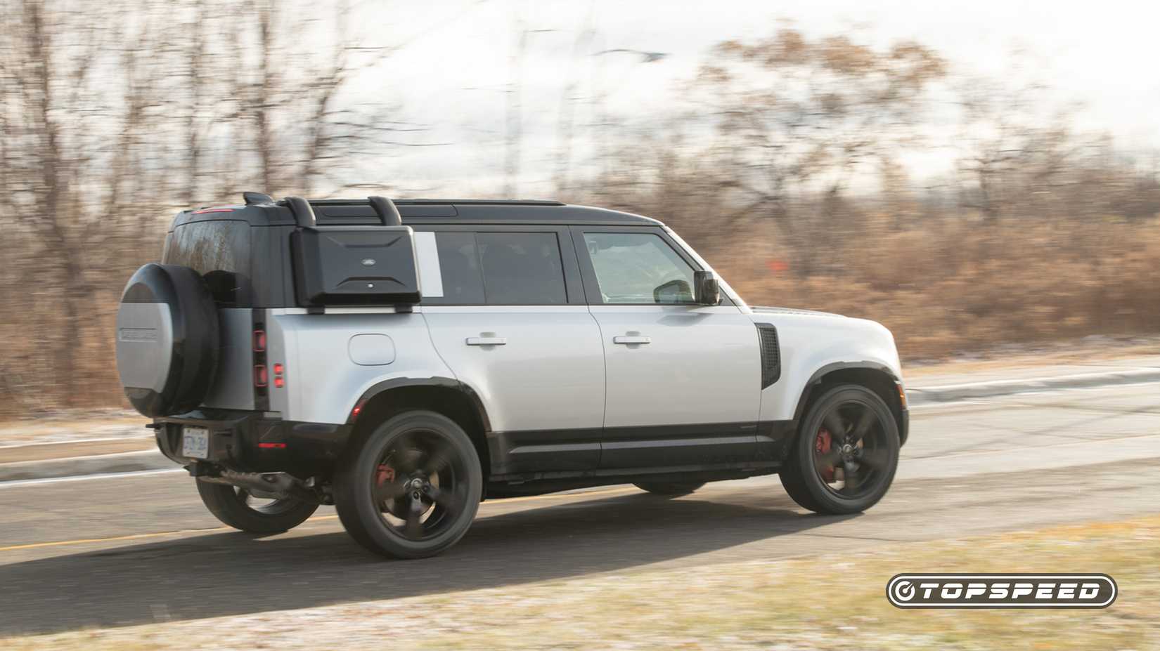 Review: 2025 Land Rover Defender P400 X Attracted Many Stares ...