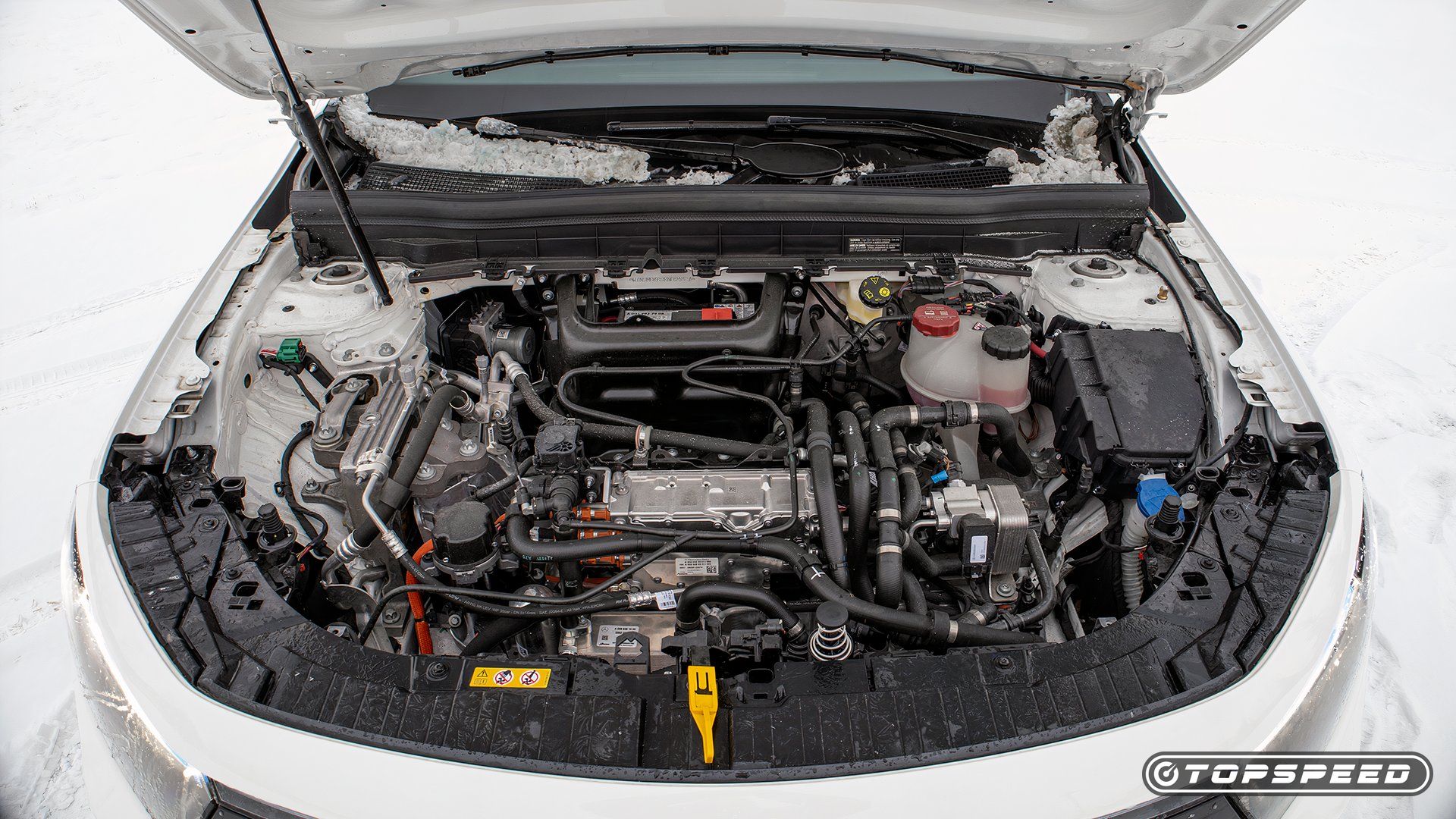 2025 Mercedes-Benz EQB 300 Winter-Driven: It Lost A Lot Of Range In The ...