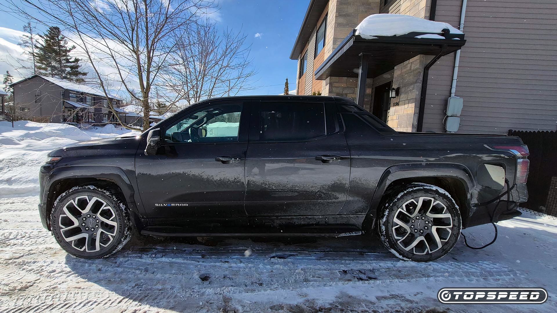 Exclusive: 2027 Chevrolet Silverado 1500 Prototype Spied Hiding Next ...
