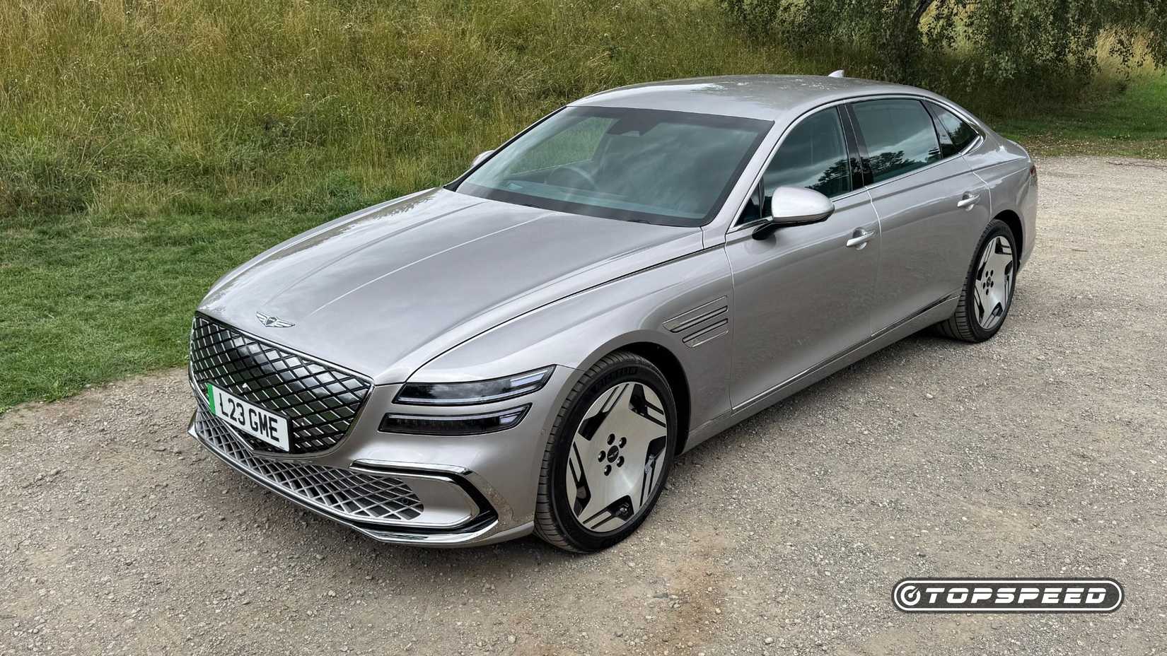 The 10 Best Luxury Cars Of 2025 Ranked By Performance, Tech, And Comfort